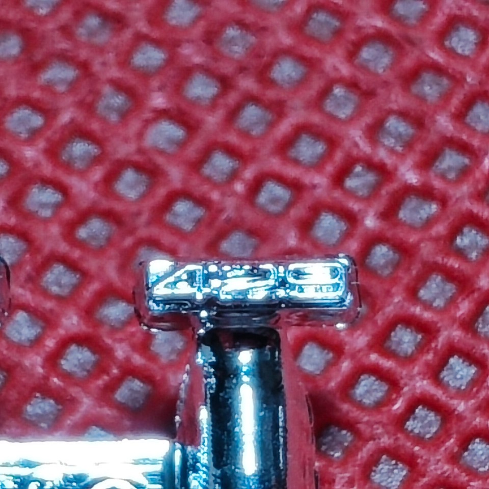 "429" Fender Emblems 1970 Ford Torino Cobra 1:25 Scale Model Car Part ...