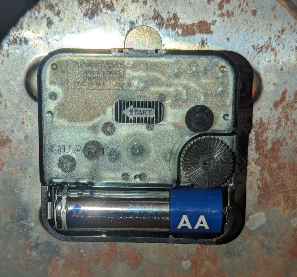 Vintage Antique Wooden Ingraham Self-Starting Mantle Clock Model T-162 ...