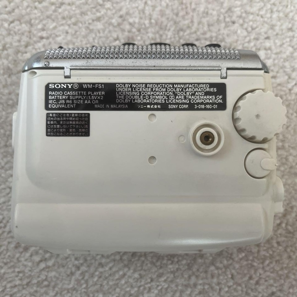 SONY WM-FS1 Walkman Sports Groove Cassette Japan Operation Confirmed | eBay