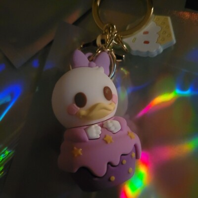 Daisy Duck key chain Disney purple | eBay