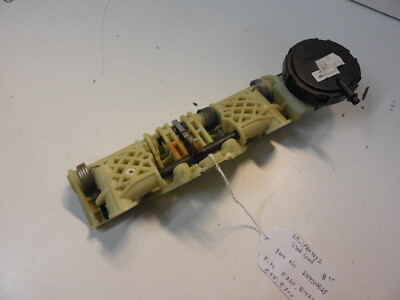 98-02 Mercedes W210 E320 Sedan Rear Seat Headrest Folding Mechanism ...