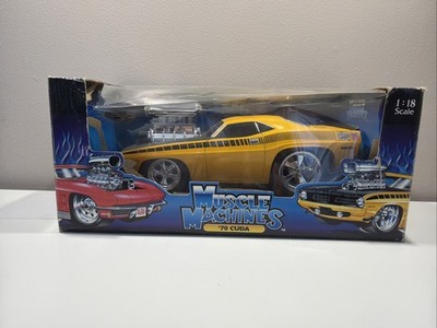 Muscle Machines 1970 Cuda Yellow With Black Hood 1:18 Scale Bad Box ...
