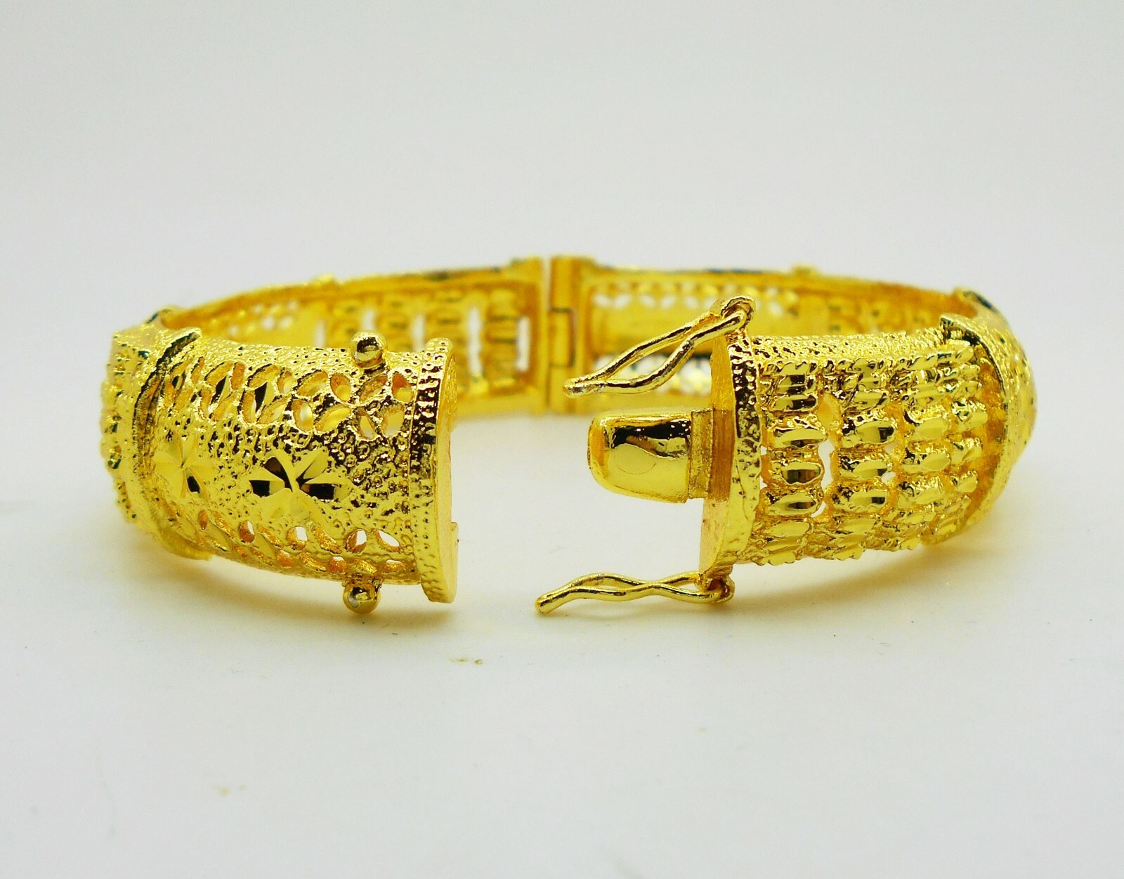 Carve Lai Thai 22K 23K 24K Thai Baht Yellow Gold GP Jewelry Bangle ...