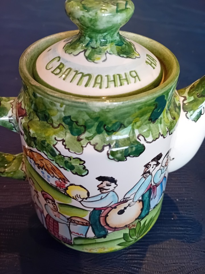 Ukrainian Hand Painted Folk Art Tea Pot & 2 Tea Cups and Saucers | eBay UK