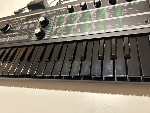 KORG MicroKorg BKBK Synthesizer Limited All Black Edition Analog ...