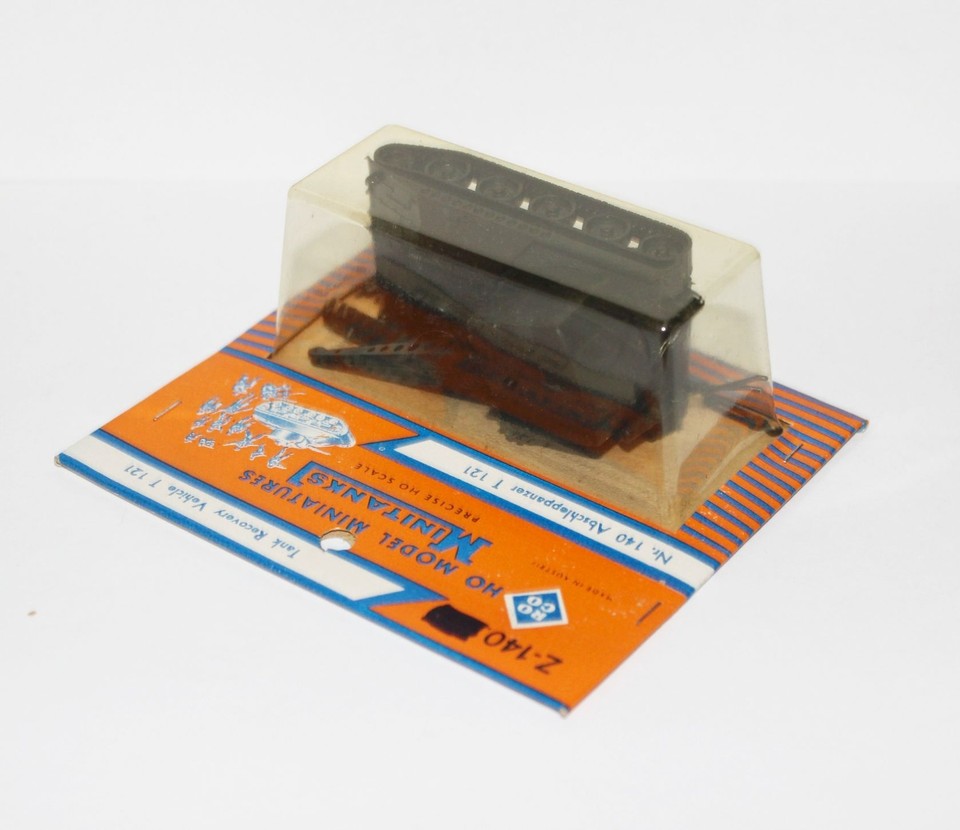 Vintage Roco 1:87 Scale Model Scenery WWII Z-140 Tank Recovery Vehicle ...