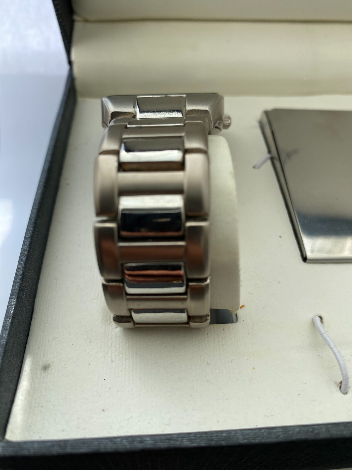 Deja Voux Mens Quartz Bracelet Watch & Cigarette Holder | eBay