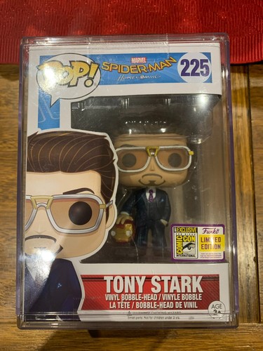Funko POP! Tony Stark 225 Spider-Man SDCC Official Sticker 2017 Excl ...