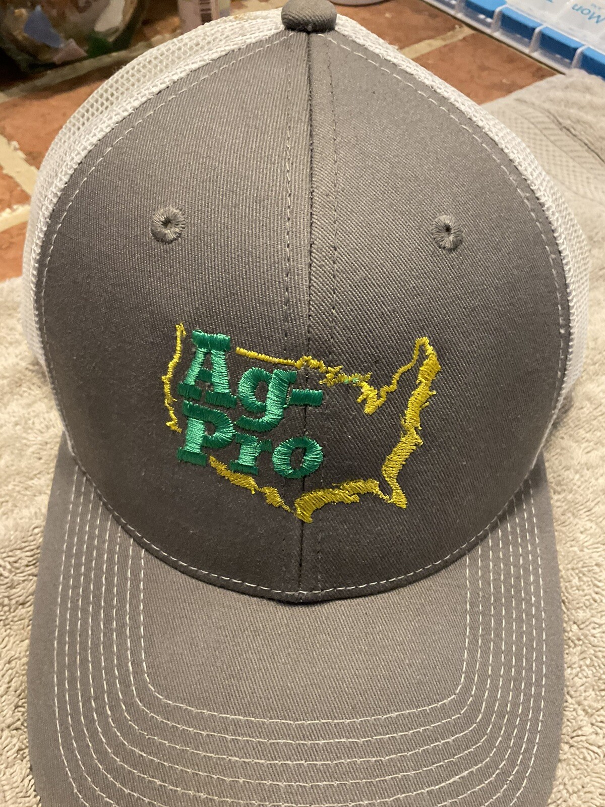 Vintage Ag Pro Farmer Trucker Outdoor Snapback Hat EUC - Gem