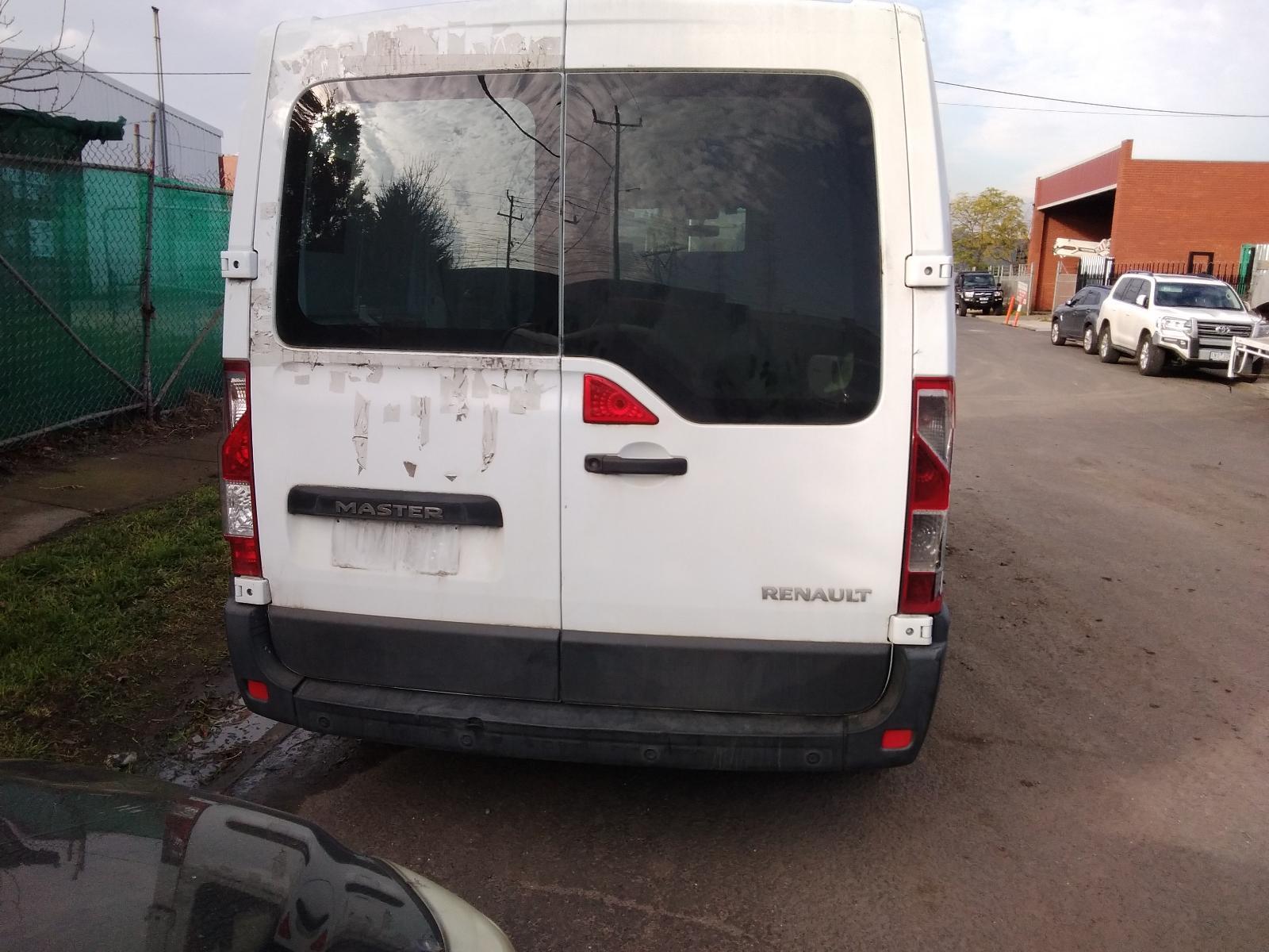 RENAULT MASTER X62 09/2011-2023 DOOR HINGE/RUNNER UPPER LEFT SLIDING ...