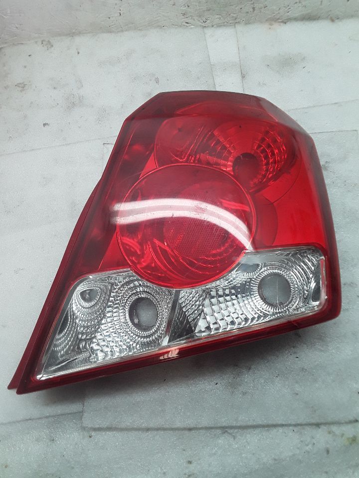 RH Passenger Right Tail Light Lamp Hatchback 1.6L LT 04-08 CHEVY AVEO ...