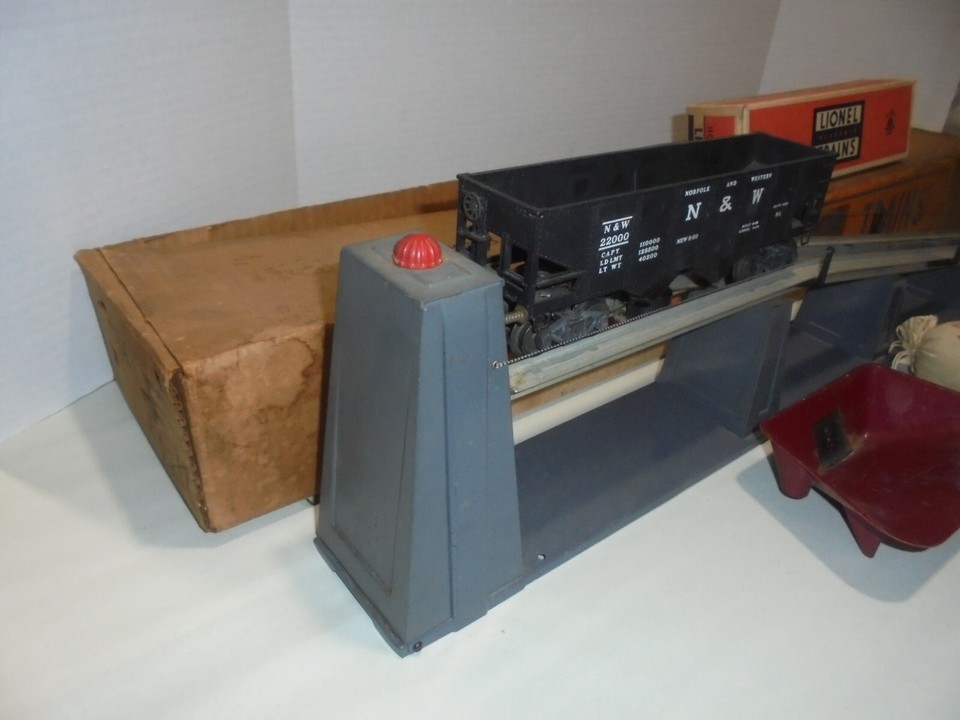 LIONEL 456 COAL RAMP SET WITH COAL HOPPER CAR O GAUGE POST WAR TRAINS ...
