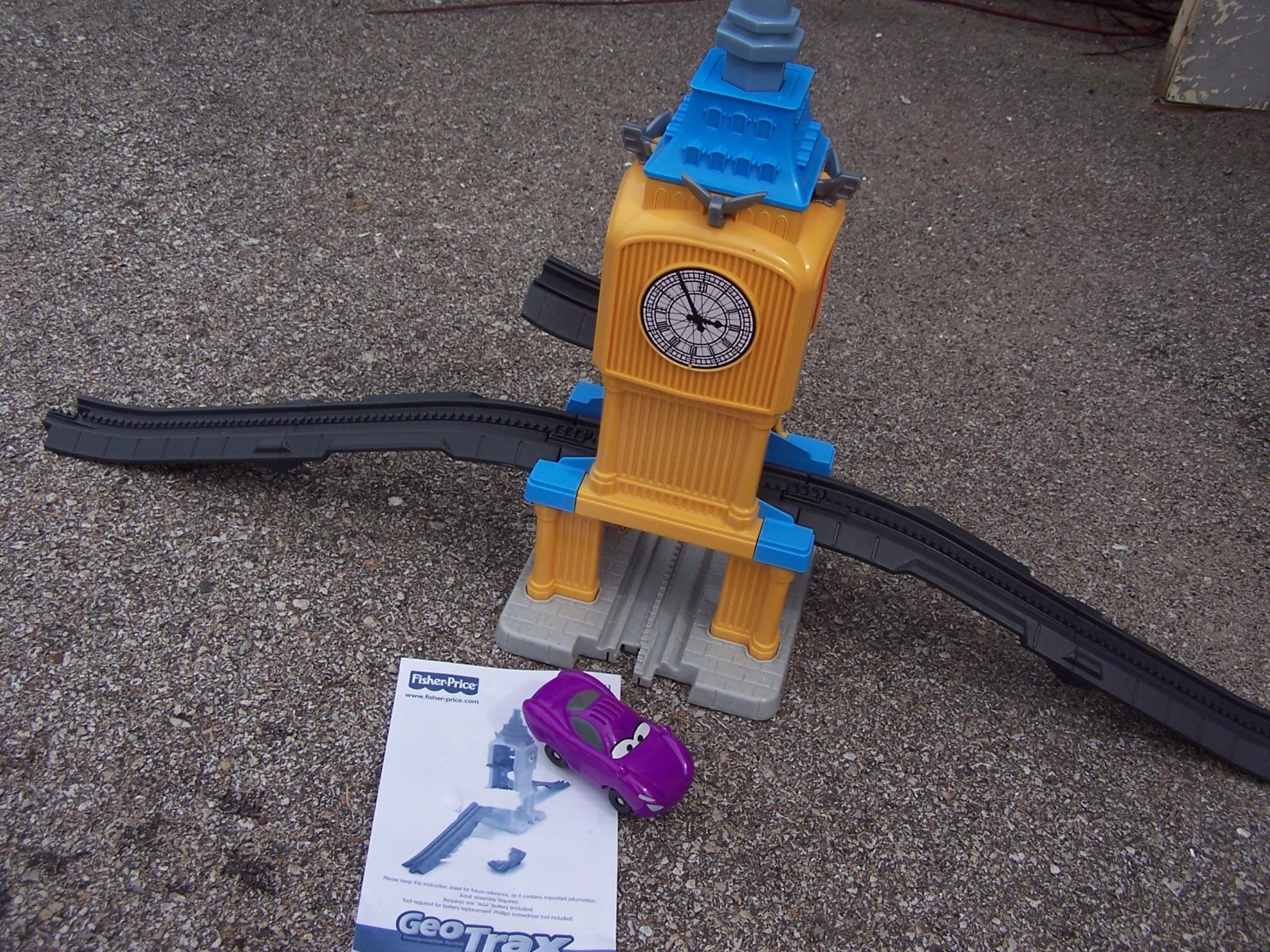 P Fisher Price GeoTrax Disney Pixar Cars 3 Escape from big bentley ...