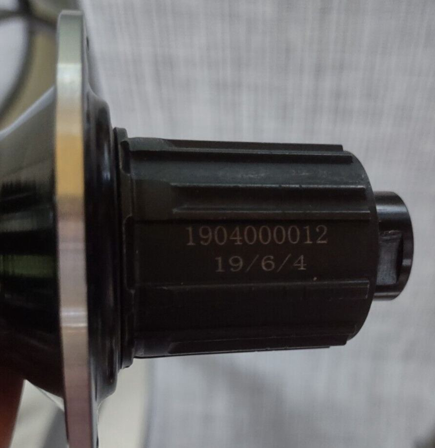 Giant Tracker Boost Hub Set 28FH/32RH | eBay