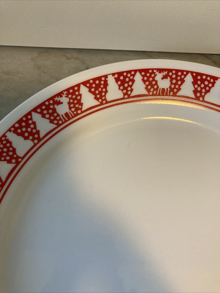 Corelle WINTER FESTIVAL 10.25" Dinner Plate Red Christmas Trees Snowmen ...