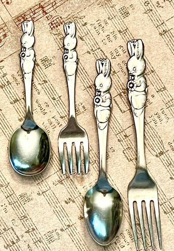 Vtg Oneida Community Stainless Children’s PETER RABBIT BUNNY 4 Piece ...
