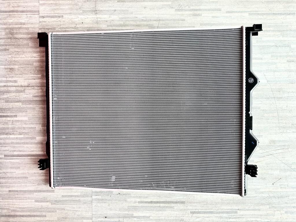 16550-F0060 Auxiliary Radiator For Toyota Highlander 2.4T 16550F0060 ...