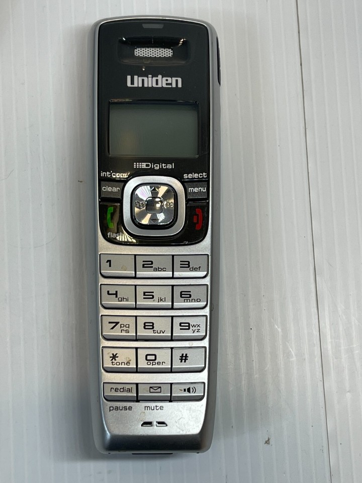 Uniden TRU9565 5.8GHz Cordless Home Phone Bundle w/2 Handsets *Without ...
