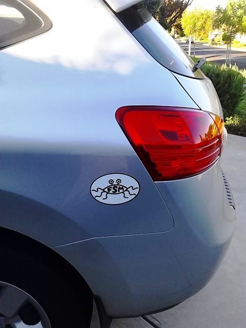 FSM Flying Spaghetti Monster Pastafarian Magnet for fridge, car, truck ...