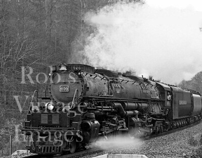 1950s Clinchfield Railroad Steam Locomotive Challenger 676 CRR train | eBay