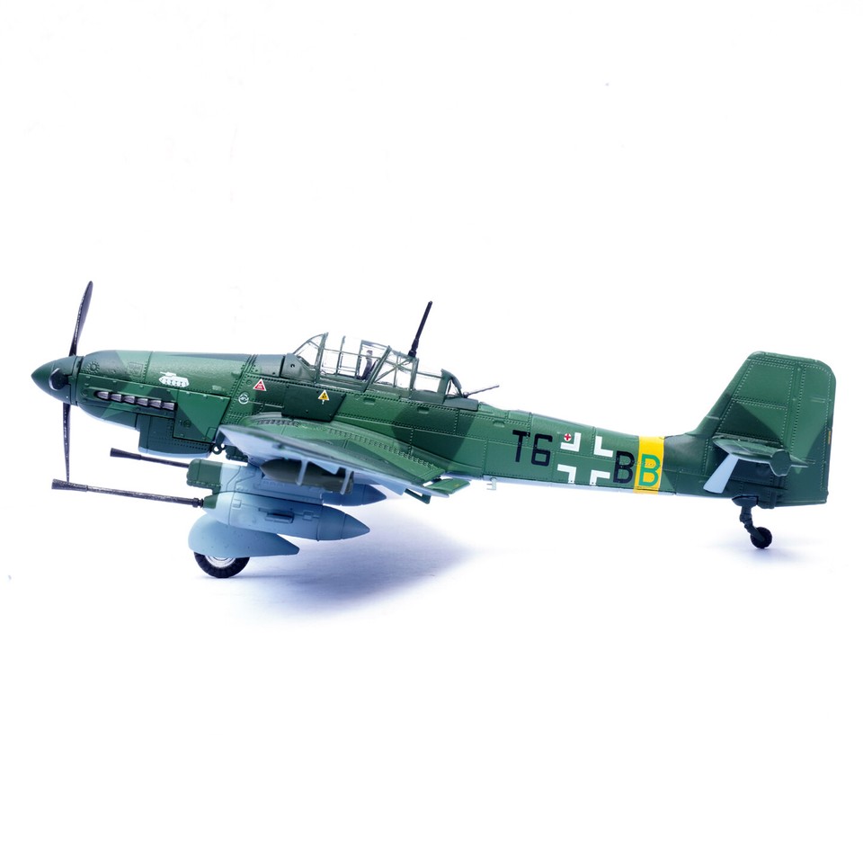 PANZERKAMPF 1/72 German Stuka Dive Bomber JU87-G1 Hans Rudel Landline ...