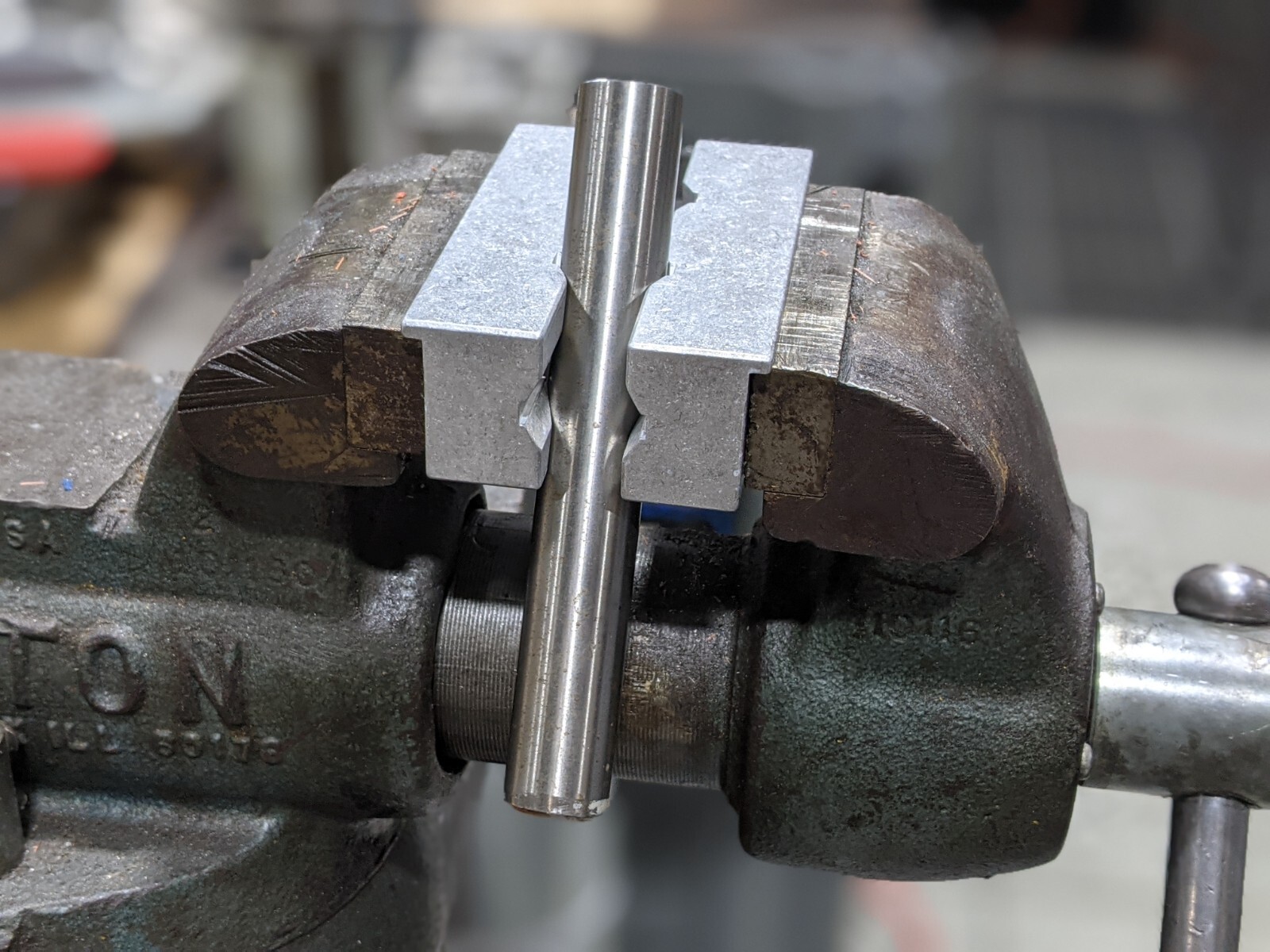 4" Aluminum Barrel Vise Jaw Pads for Rifle Pistol Shafts and Round ...