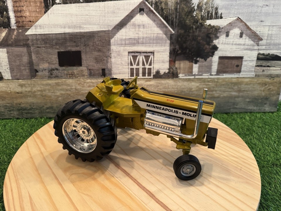 1/16 Scale Vintage Ertl Minneapolis Moline Fly’n Farmer Pulling Toy ...