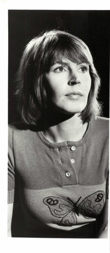 Helen Reddy Butterfly Shirt 3" x 7" Vintage Photo | eBay
