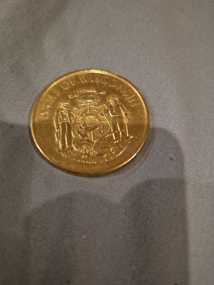 Arms Of Wisconsin Wisconsin State Capital Madison Gold Tone Coin | eBay