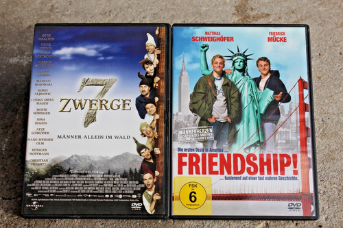 2 Komödien-DVDs: Friendship! + 7 Zwerge - Männer allein im Wald | eBay.de
