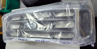 Original Ford F250 Super Duty Chrome Grille OEM 1c34-8200 NOS | eBay