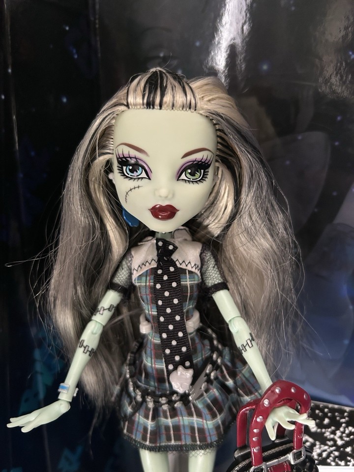 Mattel First Generation G1 Monster High Frankie Stein Doll | eBay