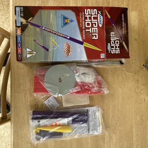 Estes "Super Shot" Flying Model Rocket Starter Set New Open Box - No ...