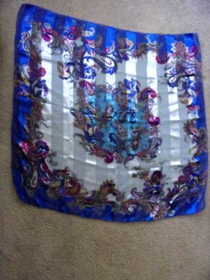 VINTAGE 70S/80S SEMI SHEER BEAUTIFUL JEWEL TONE BLUE PRINT SCARF 36"X36 ...