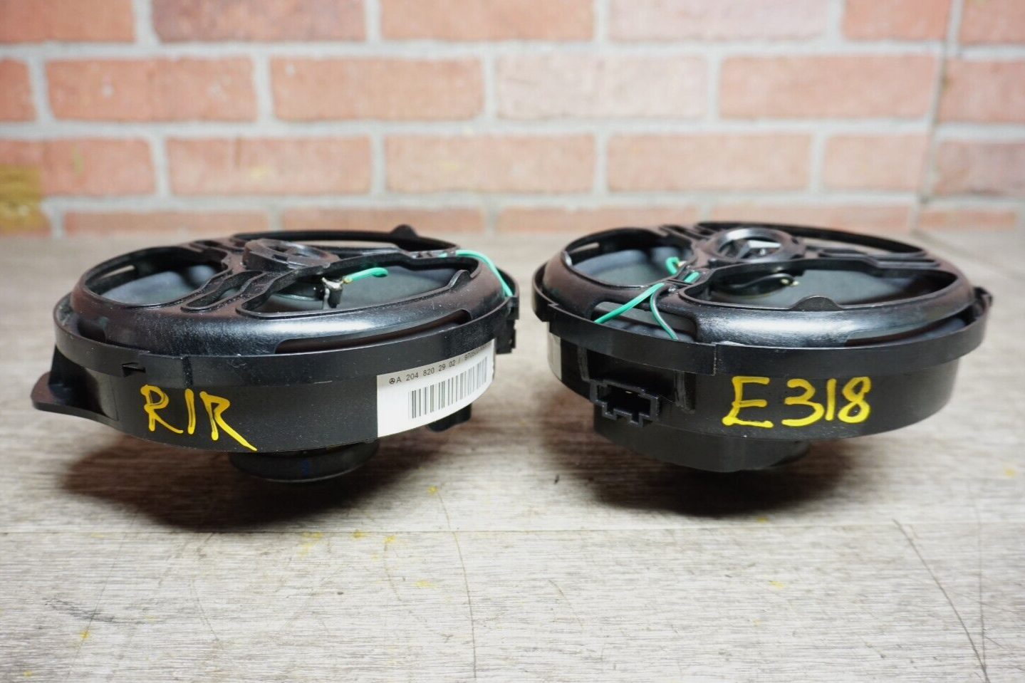 2010-2015 MERCEDES GLK350 X204 REAR LEFT & RIGHT SIDE DOOR AUDIO ...