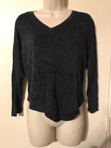Erge Design Womens Navy Marble Wash 3/4 Sleeve Crop Top Sz M Pocket ...