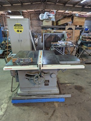 Saws - Professional - Oliver Tablesaw