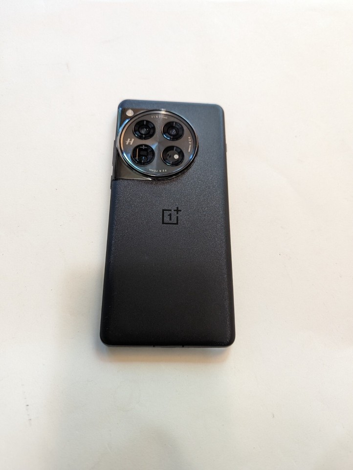 OnePlus 12 512GB / 16GB CPH2583 (Unlocked) Verizon, T-Mobile AT&T Mint ...
