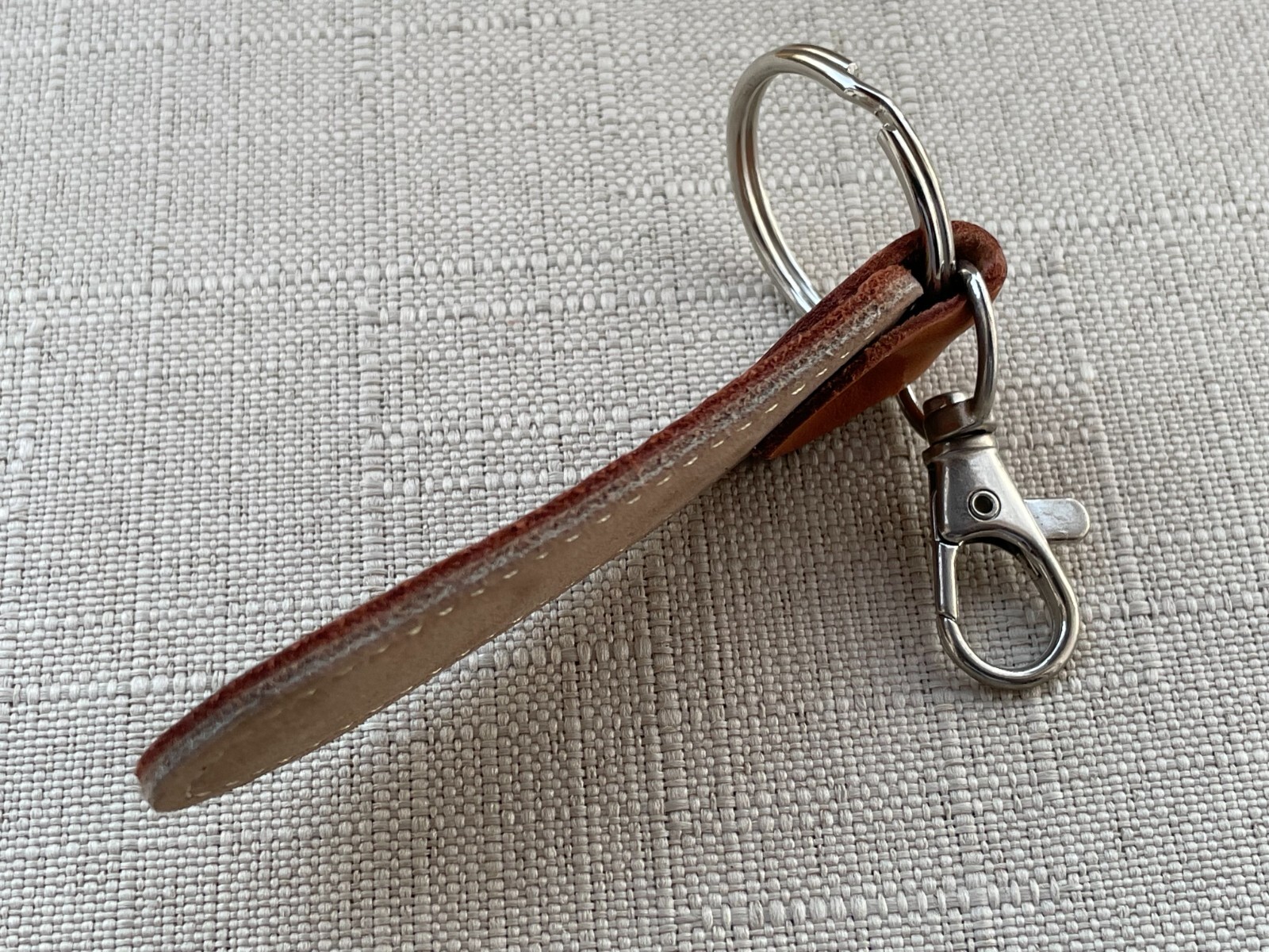 Leather Keychain Brown/Tan Keys Holder Double Sided Key chains Handmade ...