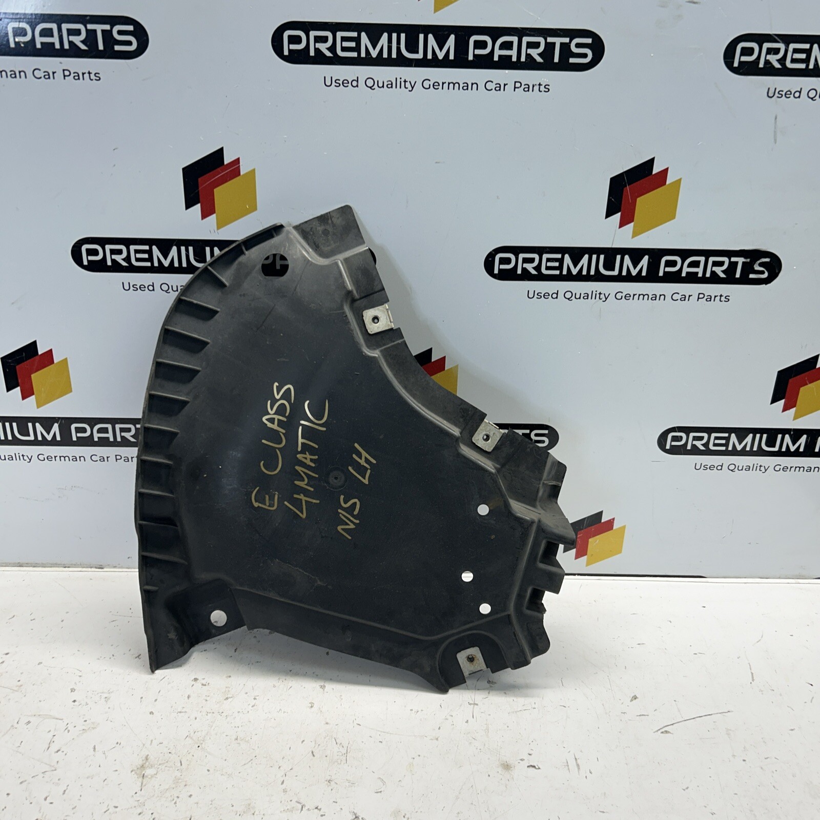 MB E Class W213 Front Left Bottom Cover A2135201100 2017 Genuine for ...