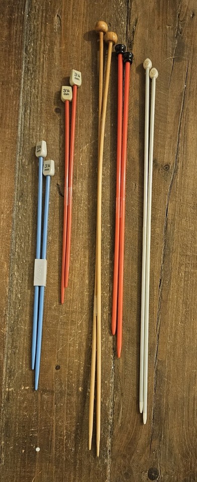 Knitting Bundle Various Size X22 Needles, Organiser Case & Yarn/Wool ...