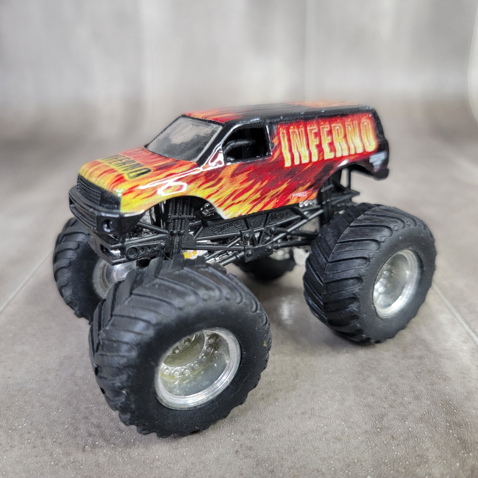 Hot Wheels Monster Trucks Inferno Flames 1:64 Loose Spun Diecast ...