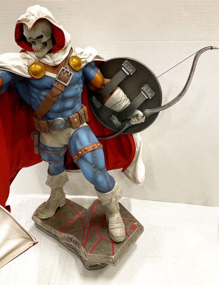Sideshow Premium Format Taskmaster (Classic) Statue, 1/4 Scale ...