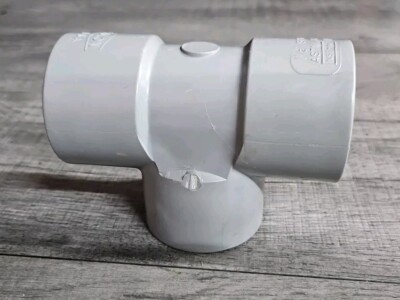 Eslon 1-1/2" Schedule 80 PVC Non-Threaded Socket Tee - 84 Available ...