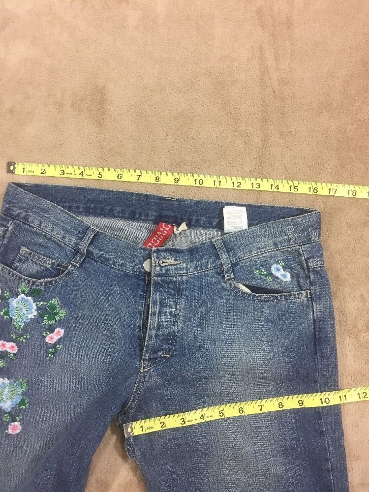 NWOT Women's Juniors Divided By H&M Jeans Denim Embroidered Flowers 31/ ...