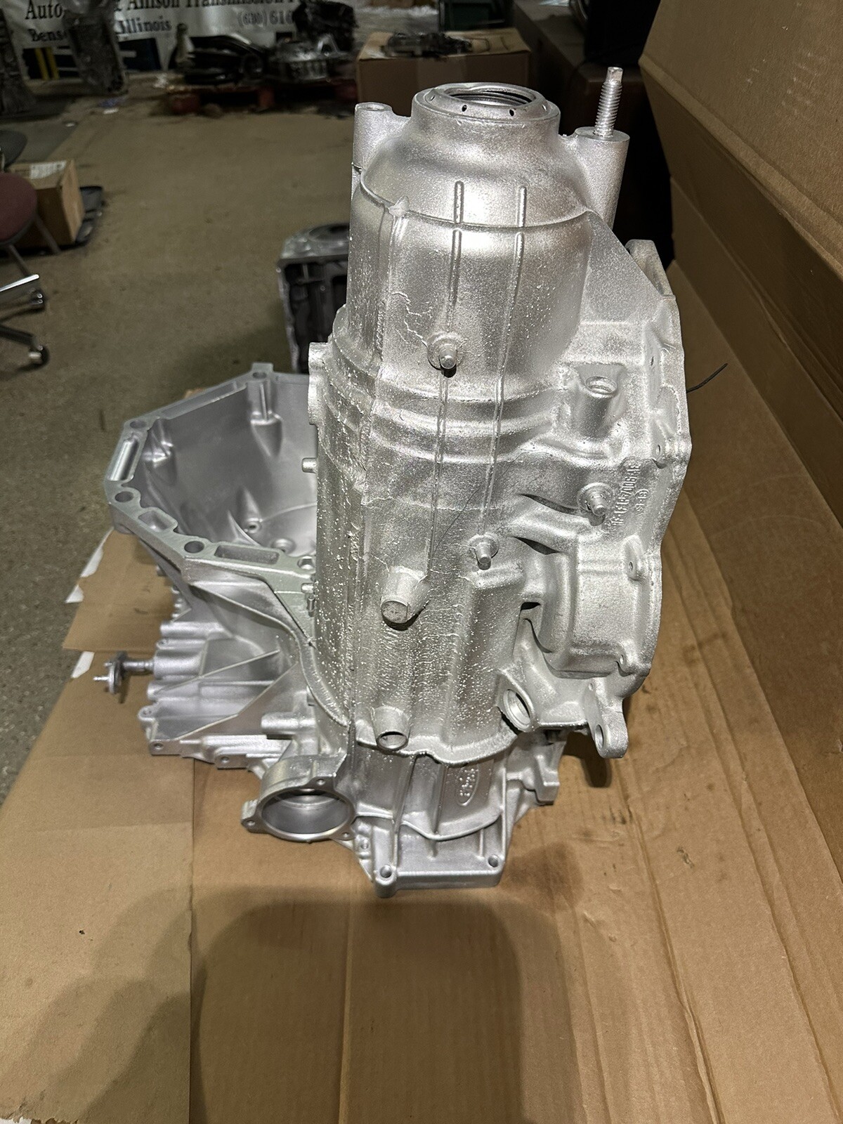 FORD AX4N TRANS CASE EMPTY RF-1F1P-7006-AE W/SPEEDO HOLE 4-7/8” CENTER ...