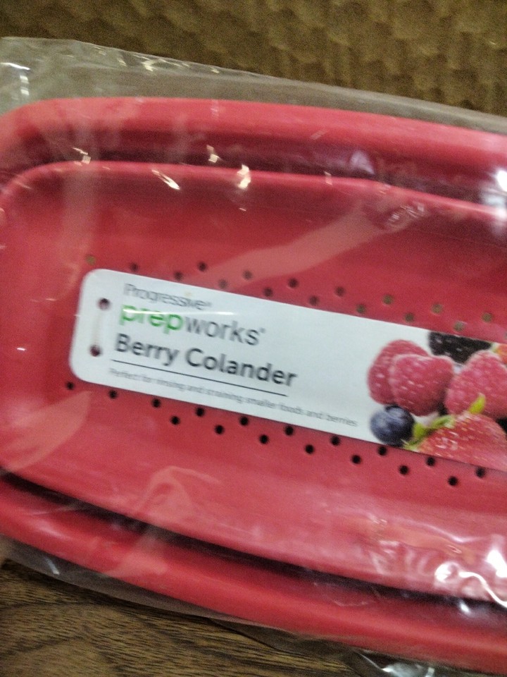 Progressive Prep works Berry Colander Red Small | eBay