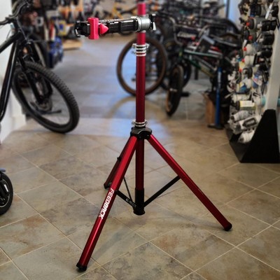 Workstands - Bike Repair Clamp - Nelo's Cycles