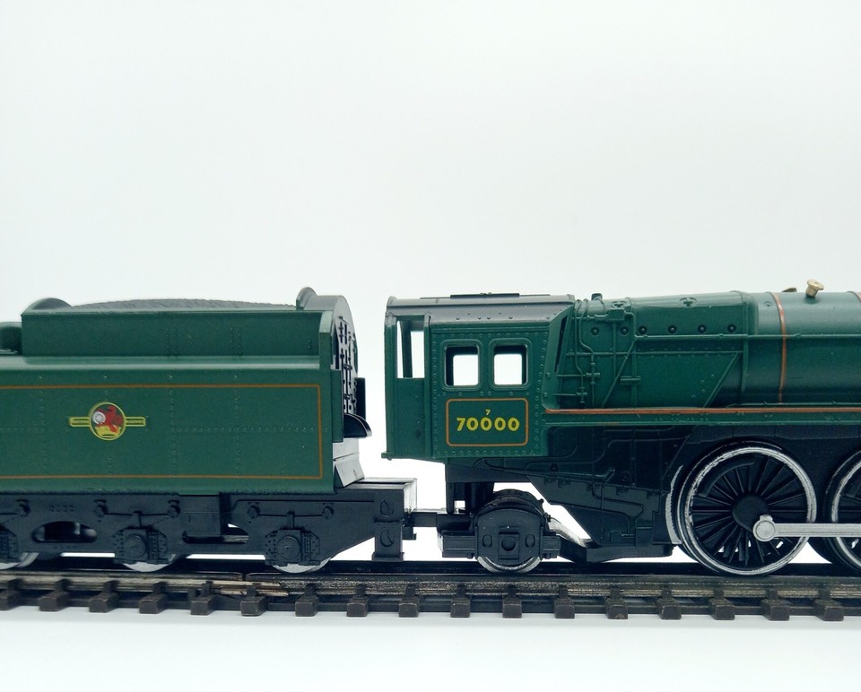 OO Gauge 1:76 Scale 7MT Britannia Steam Locomotive Train Model Railway ...