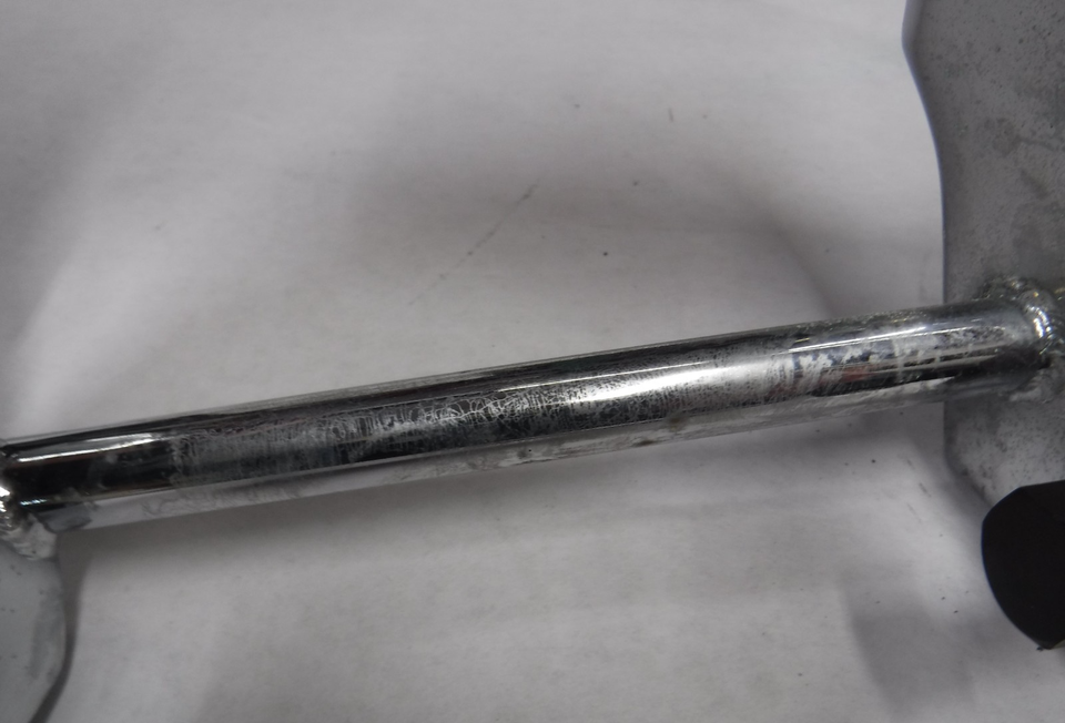 OEM 2004-05 HONDA NRX1800 VALKYRIE RIGHT RH ENGINE GUARD 62500-MEC-000 ...